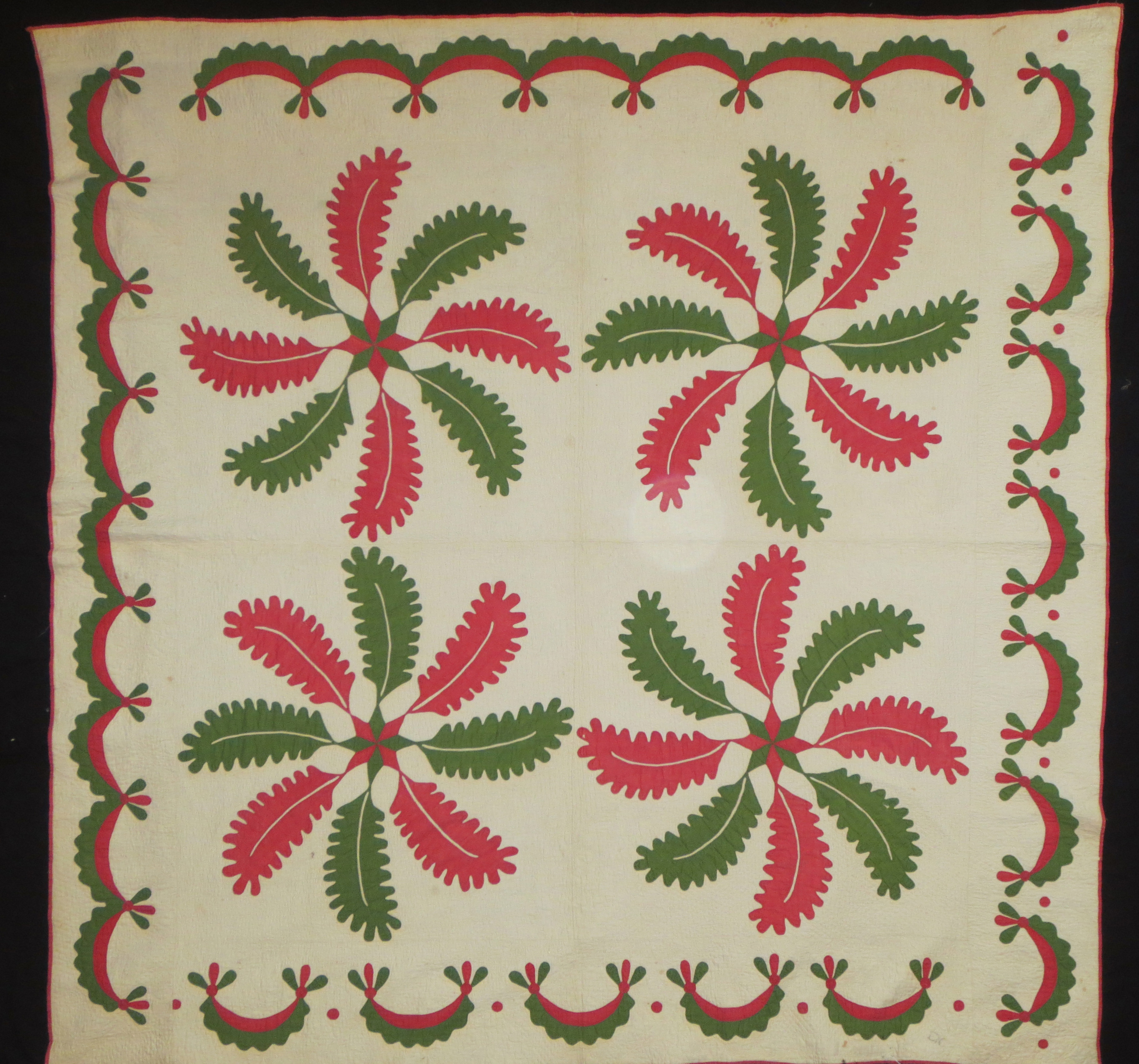 TT - Red and Green Quilts